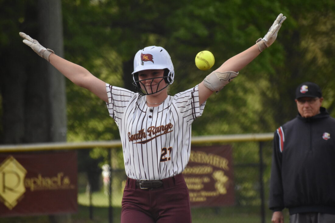 Holding on: Raiders’ two-out rally fuels league win over Girard | News ...